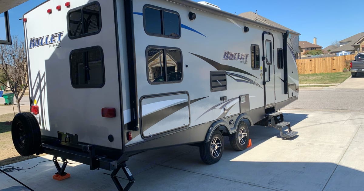 2018 Keystone Bullet Travel trailer Rental in Hutto, TX | Outdoorsy