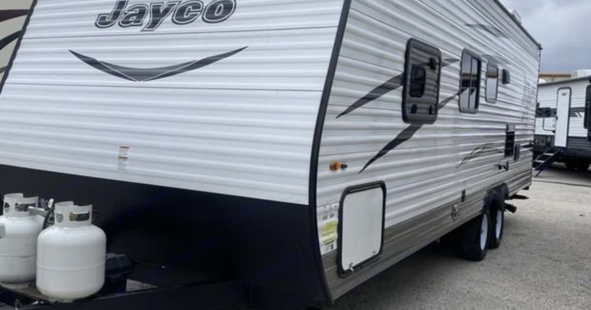 2017 Jayco Jay Flight Travel trailer Rental in San Antonio, TX | Outdoorsy