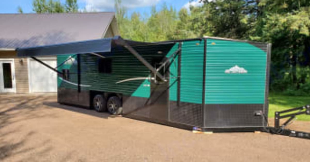 2019 Glacier Ice House Glacier Ice House Trailer Travel trailer Rental ...