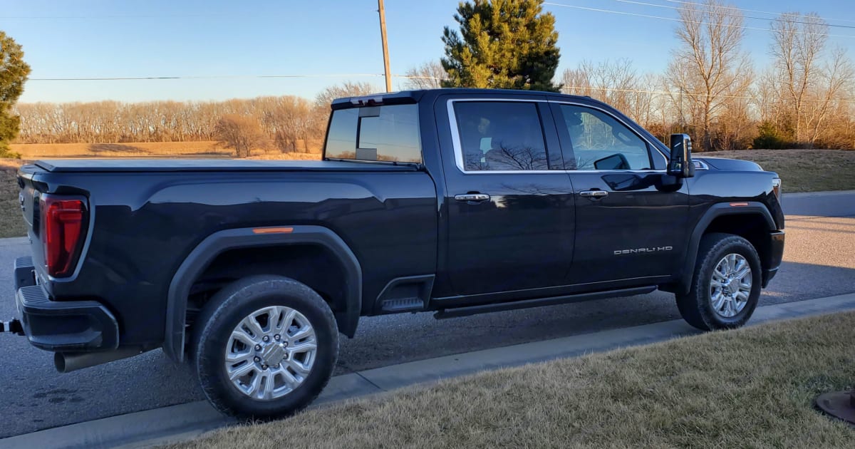 2020 GMC Sierra 2500HD Denali Tow Vehicle Rental in Wichita, KS | Outdoorsy
