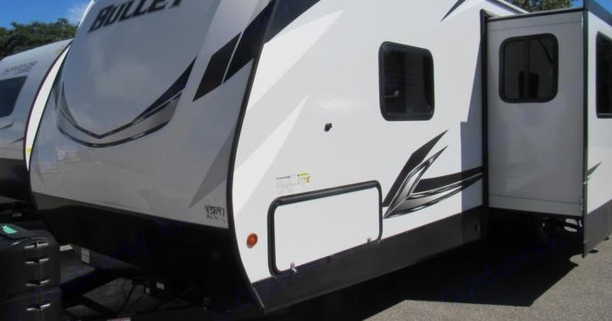 2021 Keystone Bullet Travel trailer Rental in Oxnard, CA | Outdoorsy