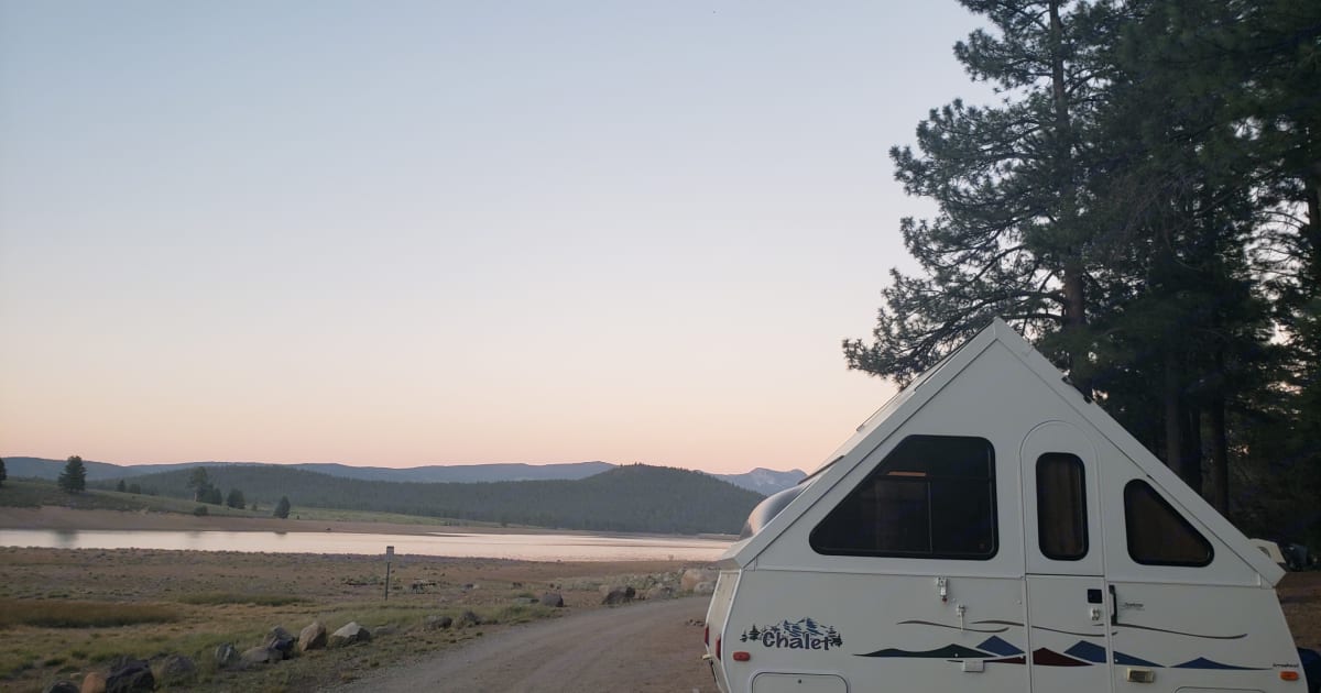 2005 Chalet Rv Arrowhead Folding trailer Rental in Portland, OR | Outdoorsy