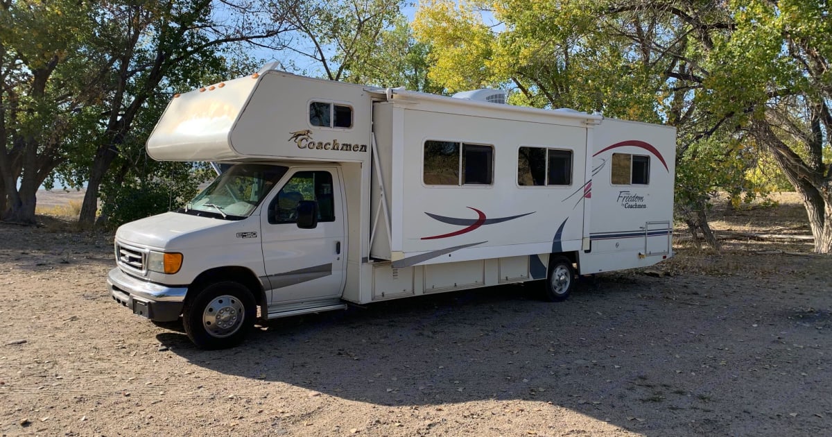 2005 Coachmen Freedom Express Class C Rental in Casper, WY | Outdoorsy 2005 Coachmen Freedom Express Class C Rental in Casper, WY | Outdoorsy