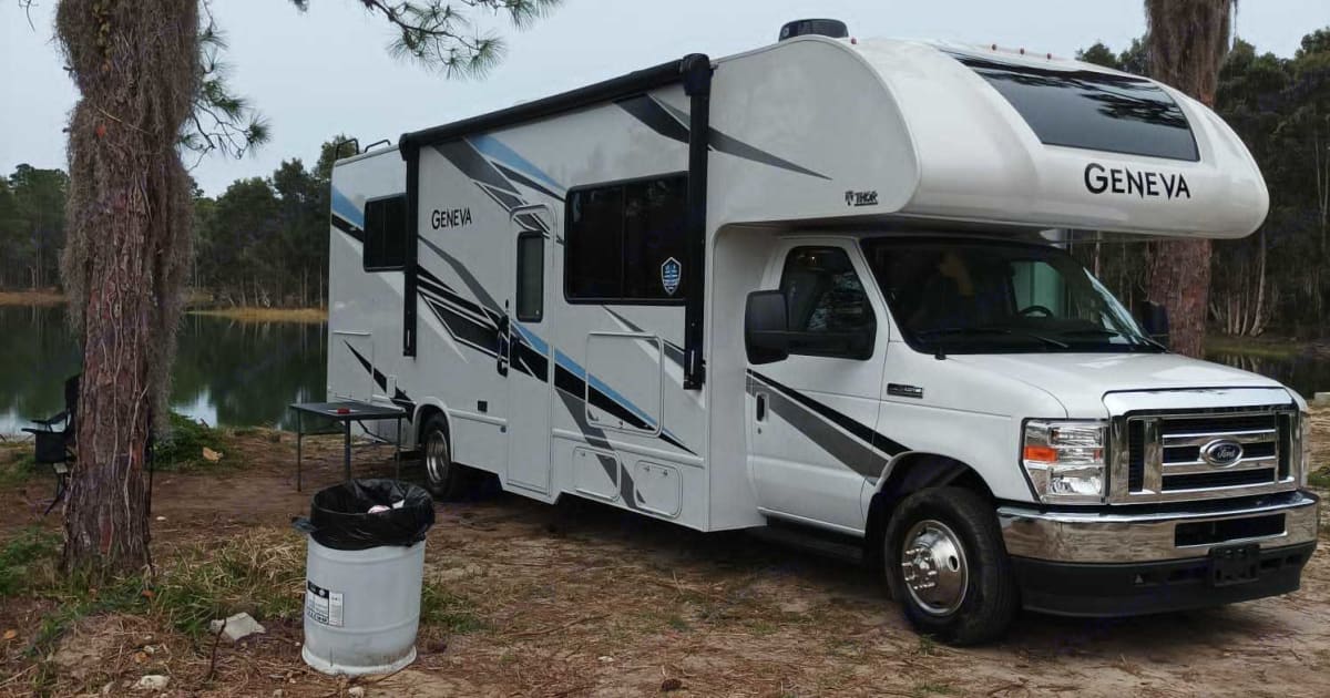 2022 Thor Motor Coach Geneva Class C Rental in Miami, FL | Outdoorsy