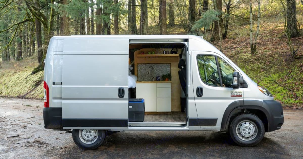 2021 RAM ProMaster Camper van Rental in Milwaukie, OR | Outdoorsy