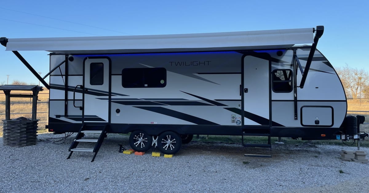 2021 Twilight RVS Signature Travel trailer Rental in Queen Creek, AZ ...