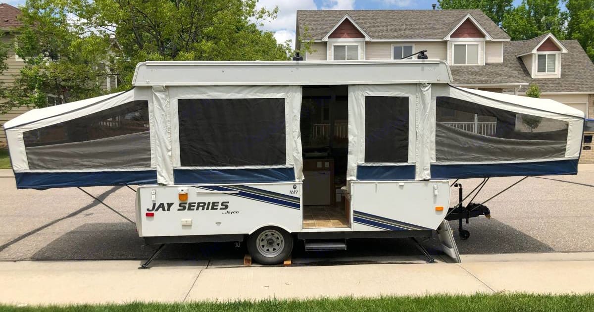 2009 Jayco Jay Folding trailer Rental in Fort Lupton, CO | Outdoorsy