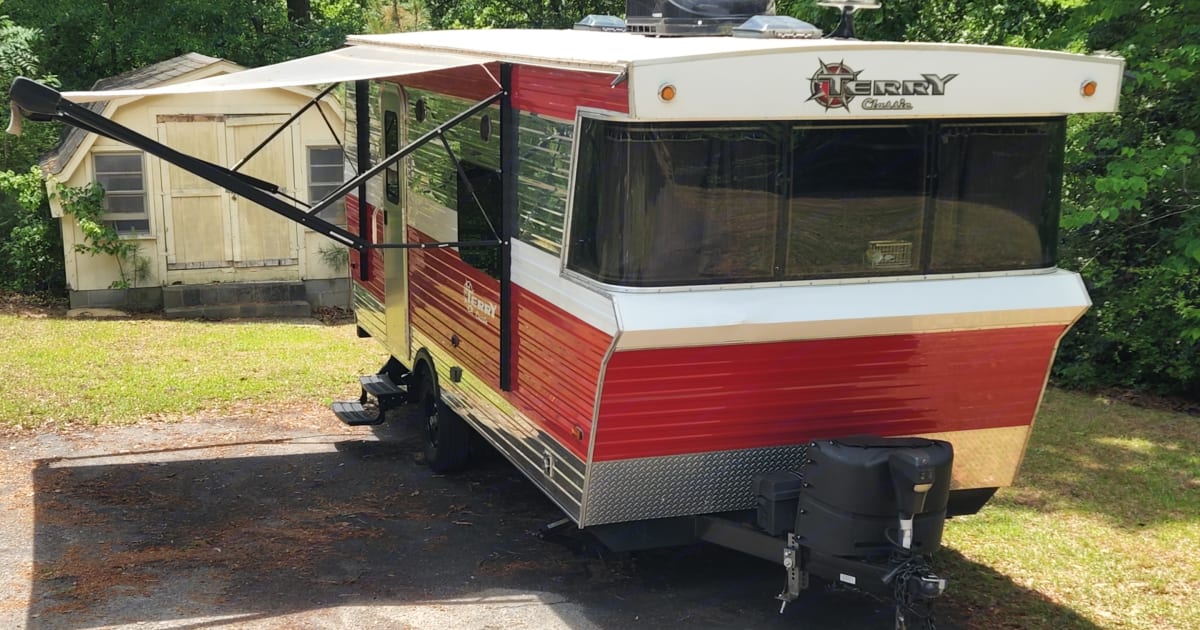 2018 Heartland RVs Terry Classic Travel trailer Rental in Broadway, NC ...