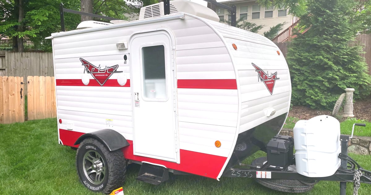 2020 Gulf Stream Riverside Retro 511 Travel trailer Rental in Salem, VA ...