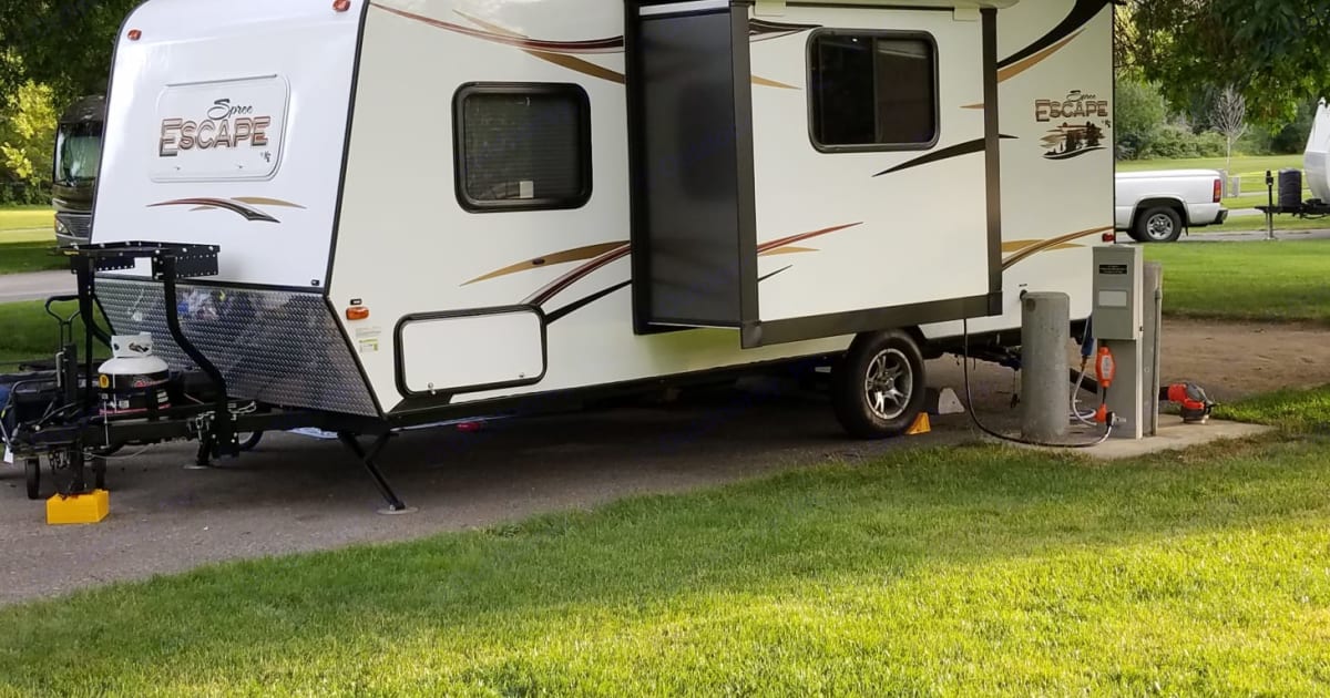 2014 Spree Escape Travel trailer Rental in Woodinville, WA | Outdoorsy
