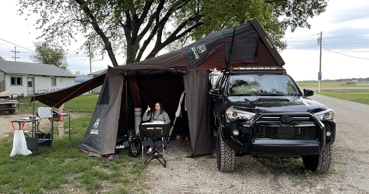2021 Toyota 4Runner 4x4 Truck Camper Rental in Chagrin Falls, OH ...