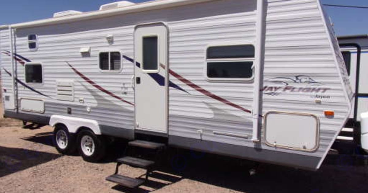 2007 Jayco Jay Flight Travel trailer Rental in Middlebury, IN | Outdoorsy