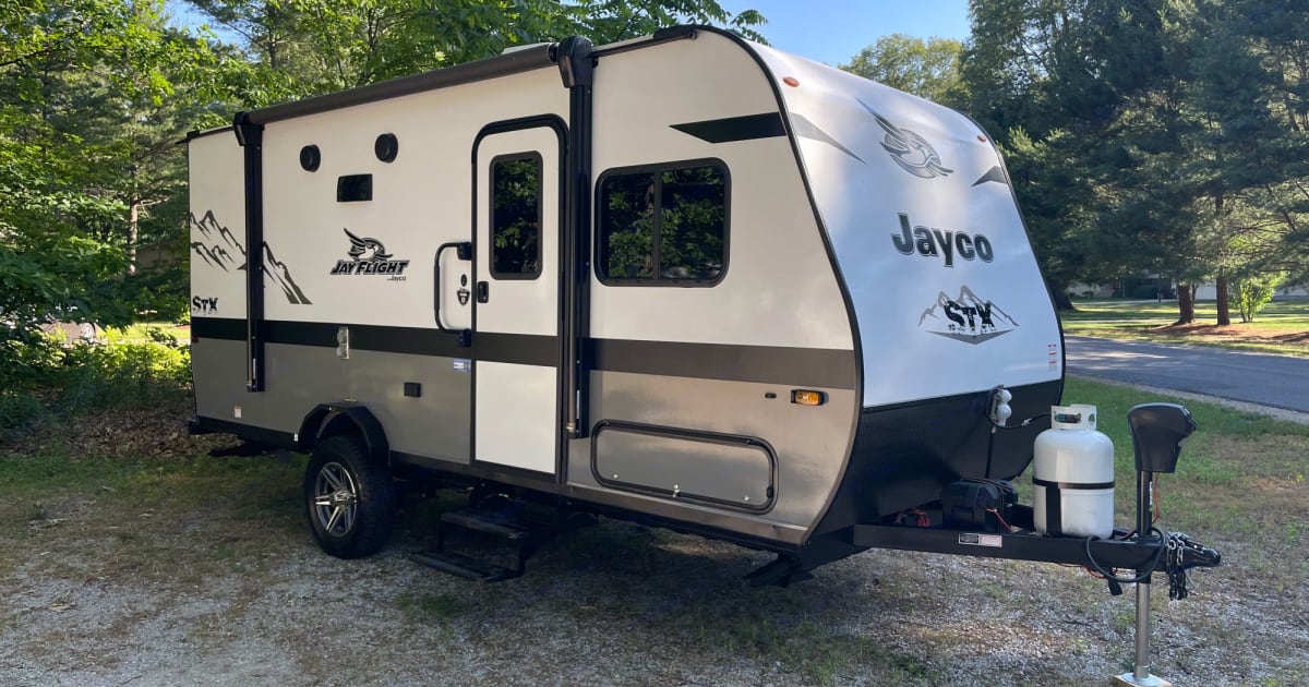 2022 Jayco Jay Flight Travel trailer Rental in Twin Lake, MI | Outdoorsy