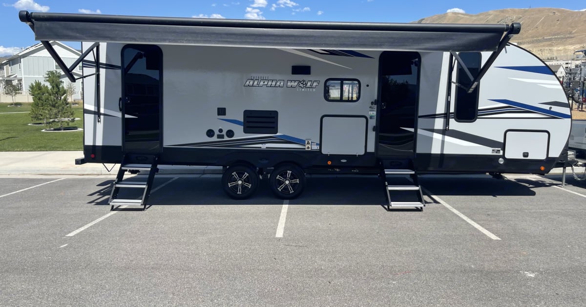2021 Forest River Cherokee Alpha Wolf Travel trailer Rental in Roy, UT ...
