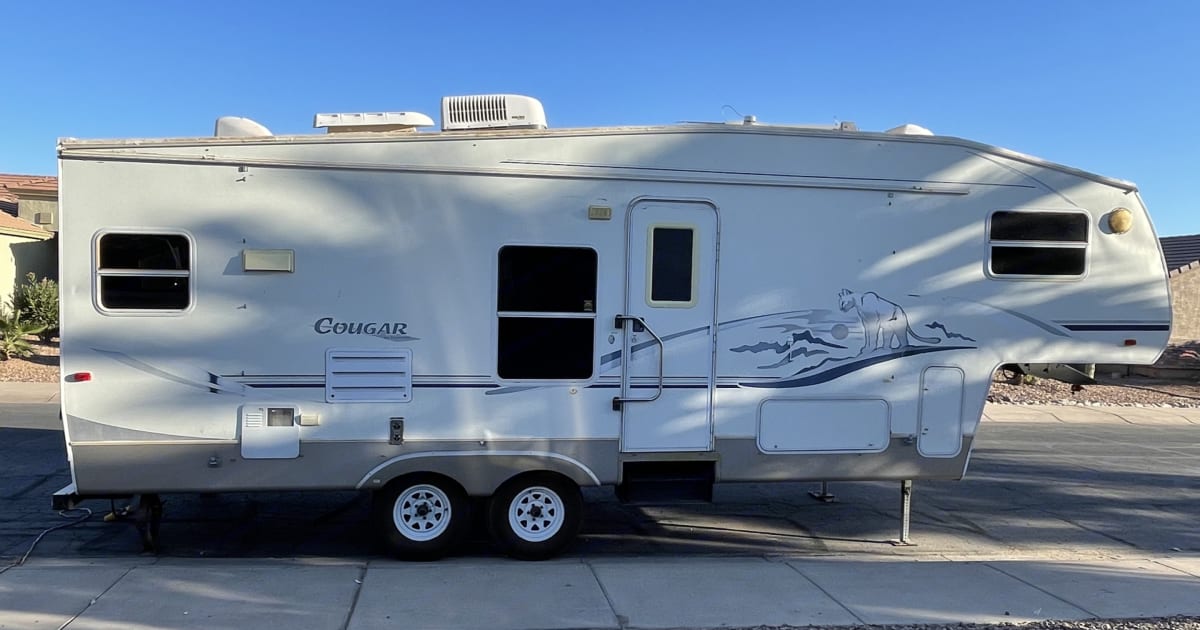 2008 Keystone RV Cougar Fifth-wheel Rental in Chandler, AZ | Outdoorsy
