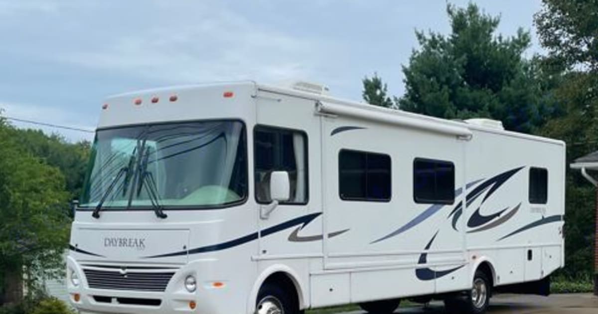 2005 Damon Corporation Daybreak Class A Rental in East Sparta, OH ...