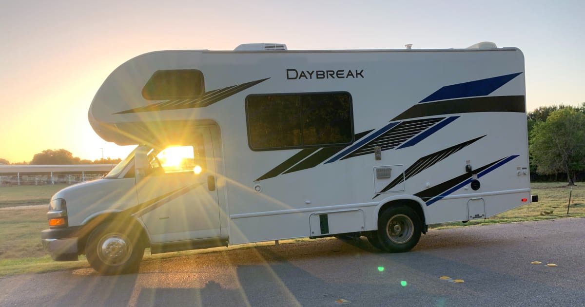2020 Thor Daybreak Class C Rental in Sachse, TX | Outdoorsy