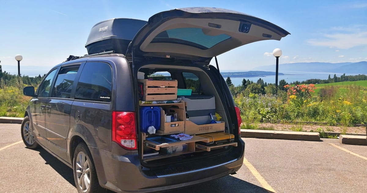 2016 Dodge Grand Caravan Camper van Rental in Rawdon, QC | Outdoorsy