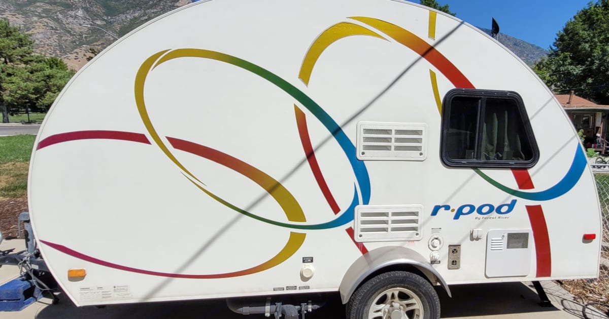 2009 Forest River R-Pod 152 Travel trailer Rental in Provo, UT | Outdoorsy