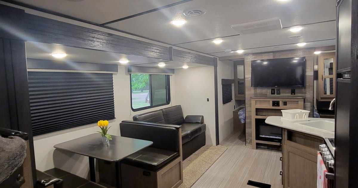 2021 Keystone RV Hideout Caravane Rental in Calgary, AB | Outdoorsy