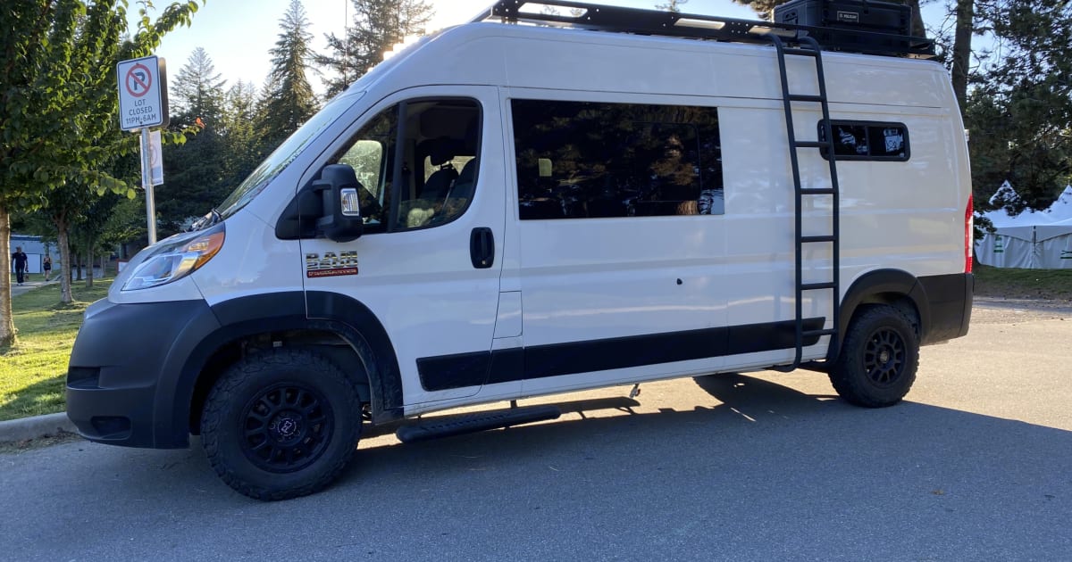 2020 Dodge Promaster 2500 Camper van Rental in North Vancouver, BC ...