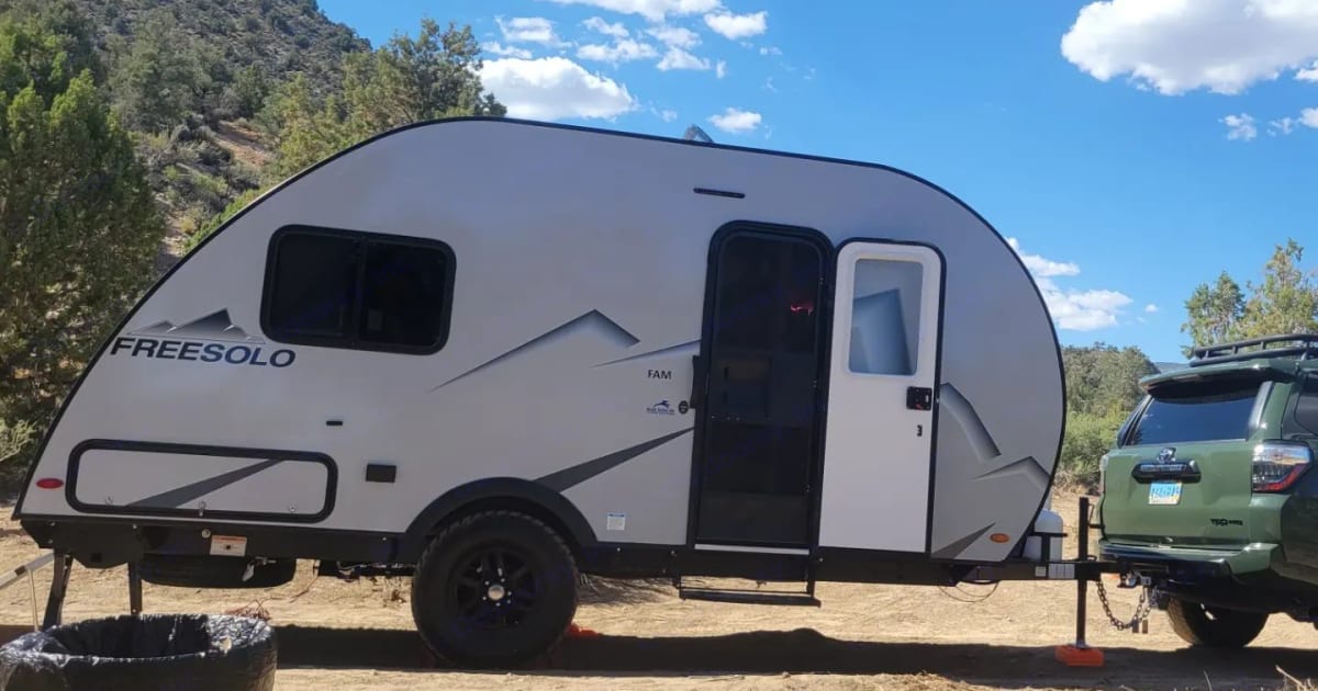 2022 Braxton Creek Free Solo Plus Travel trailer Rental in Las Vegas ...