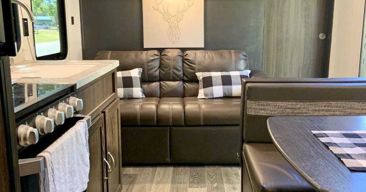 2020 Keystone RV Springdale Travel trailer Rental in McQueeney, TX ...