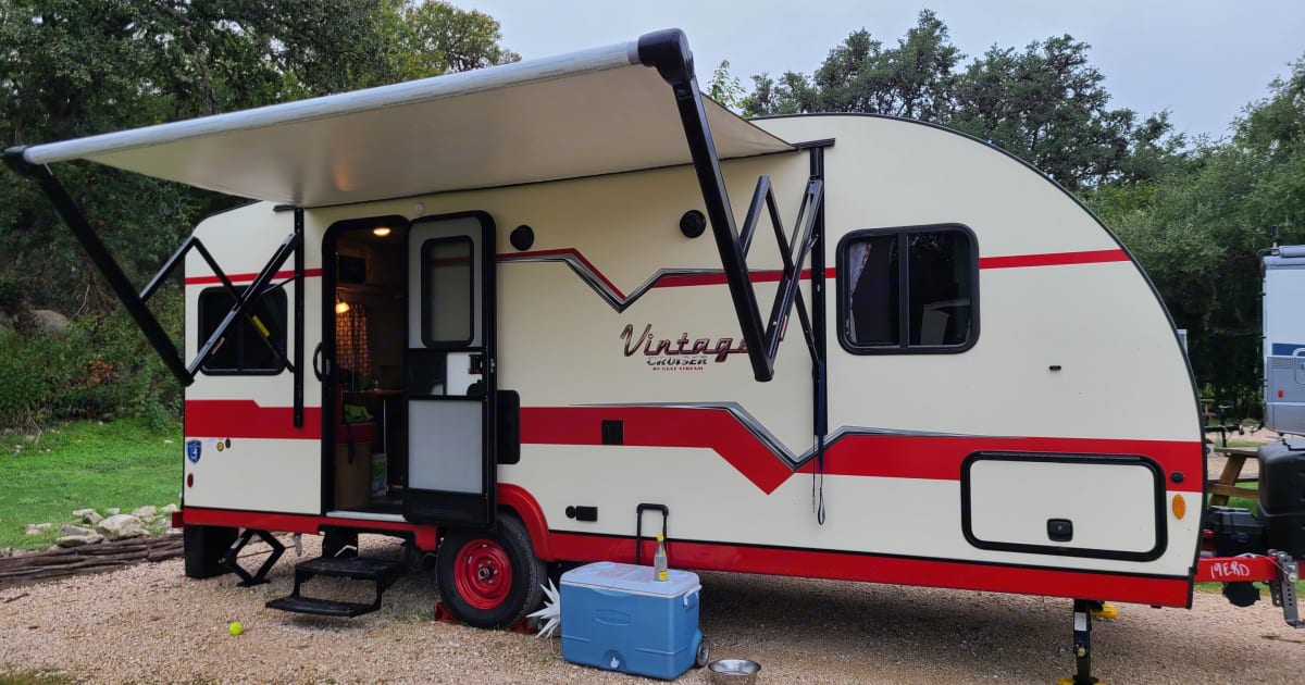 2021 Gulf Stream Vintage Cruiser Travel trailer Rental in Austin, TX ...