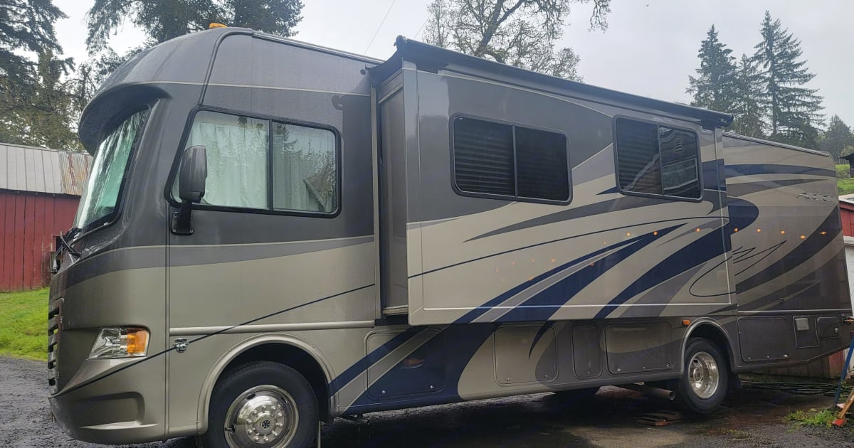 2014 2014 Ace Class A Rental in Dallas, OR | Outdoorsy
