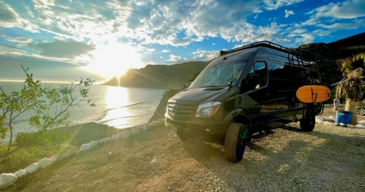 2018 Mercedes-Benz Sprinter RV Motorhome Campervan Camper van Rental in ...