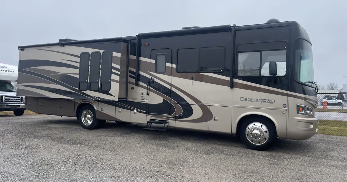 2011 Forest River Georgetown M373DS Class A Rental in Covington, KY ...