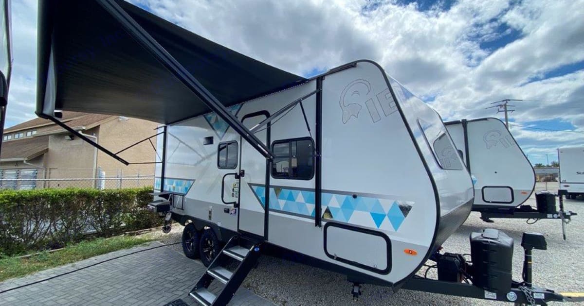 2023 Forest River Ibex 20BHS Travel trailer Rental in FORT MYERS, FL ...