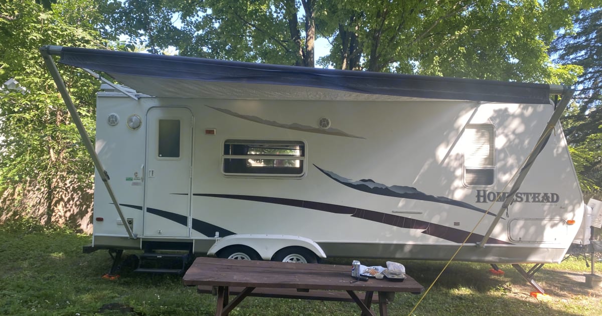 2006 Starcraft Homestead Lite Travel trailer Rental in Port Henry, NY ...