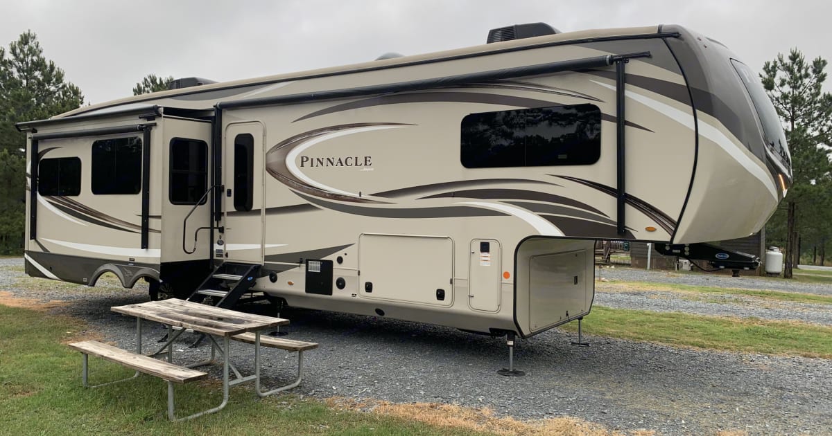 2021 Jayco Pinnacle Fifth-wheel Rental in lake buena vista, FL | Outdoorsy