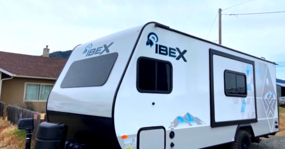2021 Forest River Ibex Travel trailer Rental in Gold Hill, OR | Outdoorsy