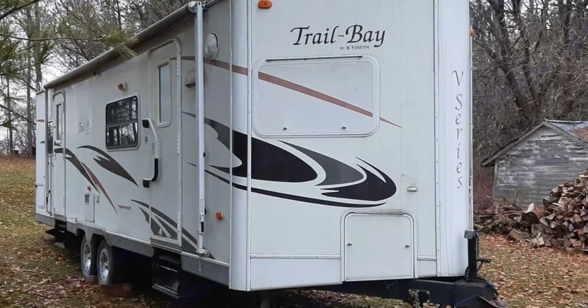 2008 R-Vision Trail-Lite Trail-Bay V Travel trailer Rental in Stirling ...