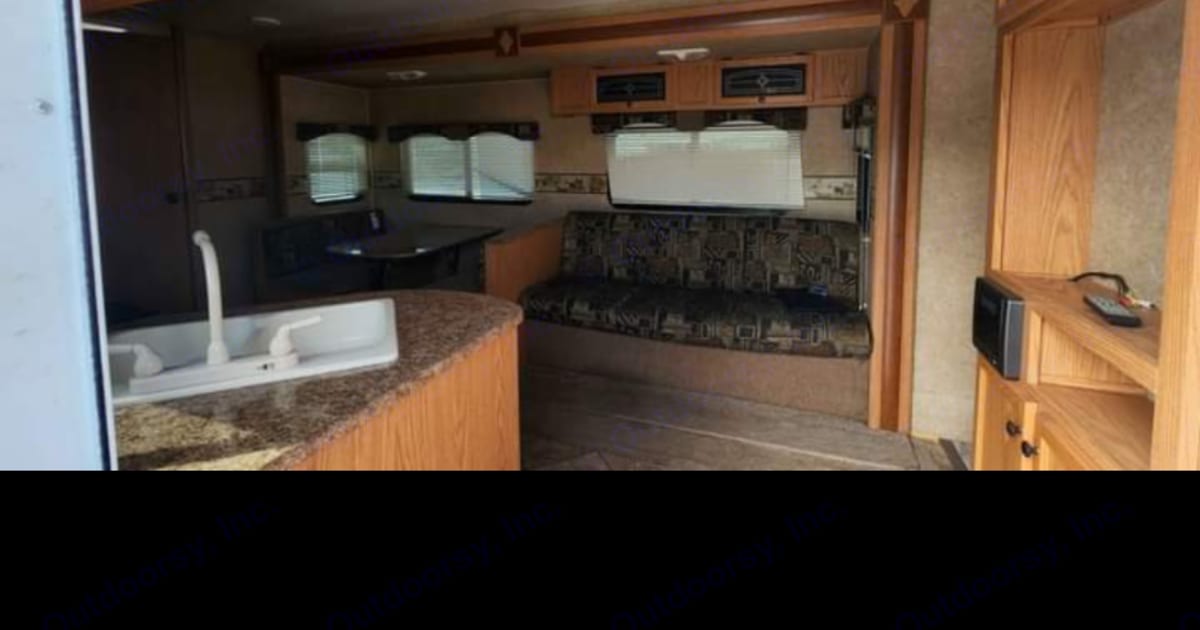 2011 Heartland RVs Trail Runner Travel trailer Rental in Swan, IA ...