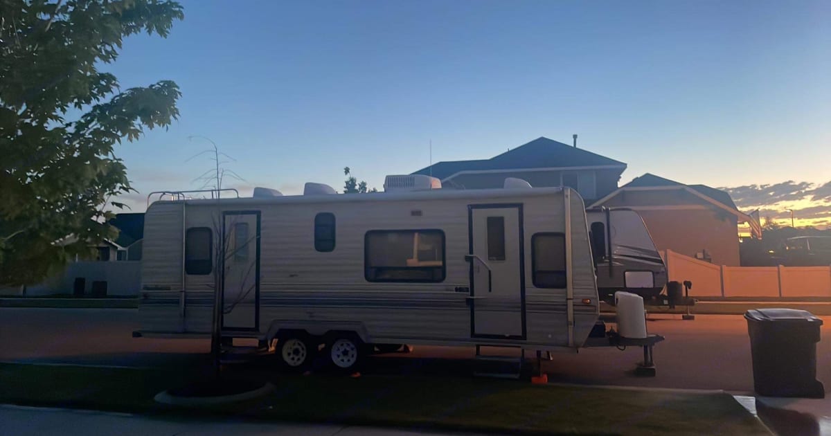 1993 Kit Road Ranger 262 T Travel trailer Rental in Nampa, ID | Outdoorsy