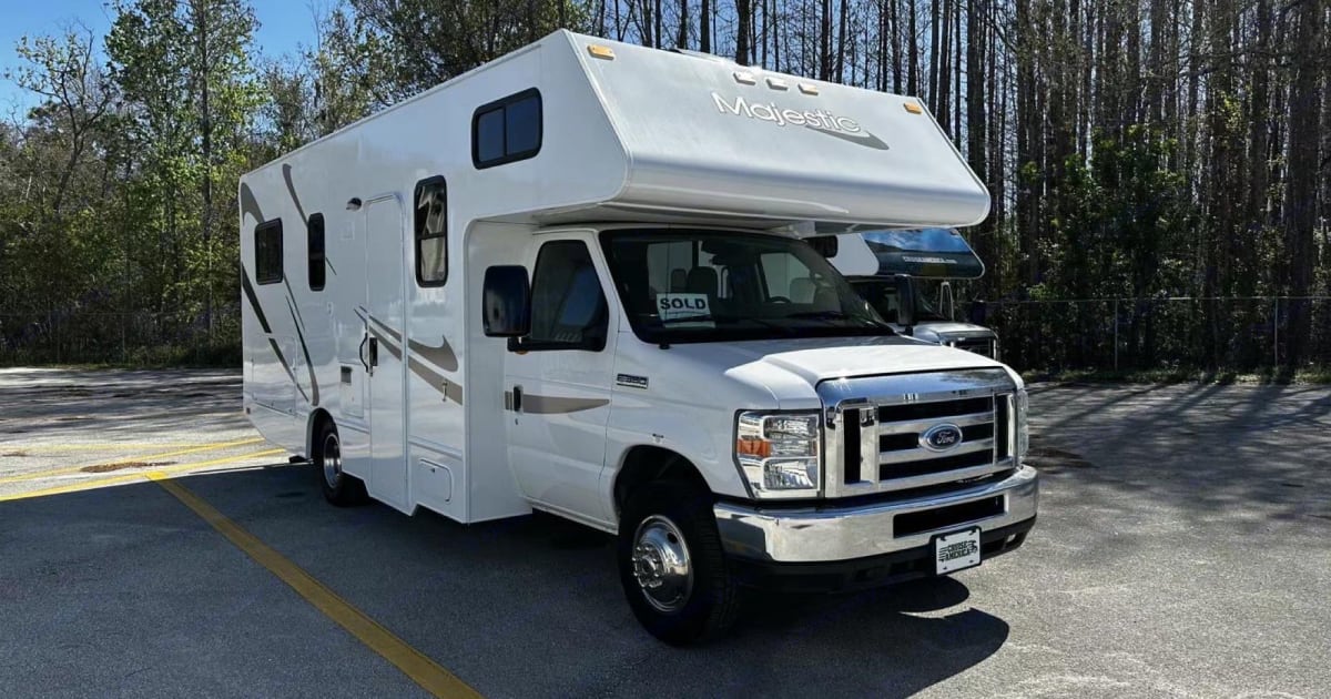 2018 Majestic 23A Class C Rental in Cherry Hill, NJ | Outdoorsy