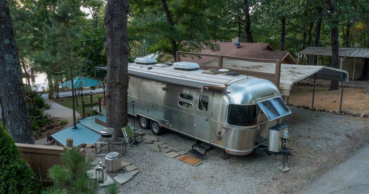 2016 Airstream International Travel trailer Rental in Afton, OK | Outdoorsy