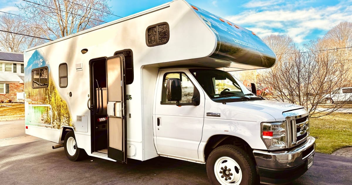 2018 Other Other Class C Rental in Cherry Hill, NJ | Outdoorsy