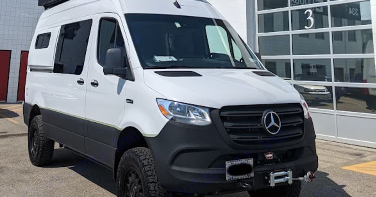 2020 Mercedes-Benz Sprinter Camper van Rental in New York, NY | Outdoorsy