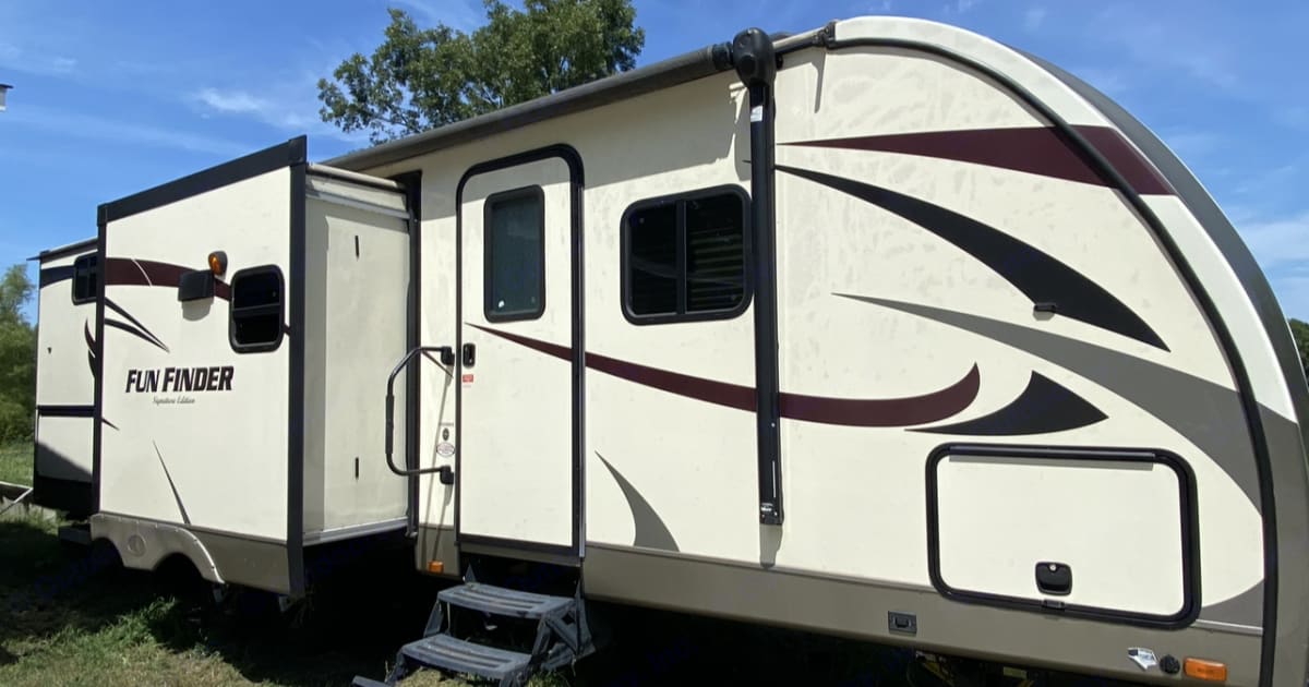 2017 Cruiser RV Fun Finder Signature Travel trailer Rental in Sherwood ...
