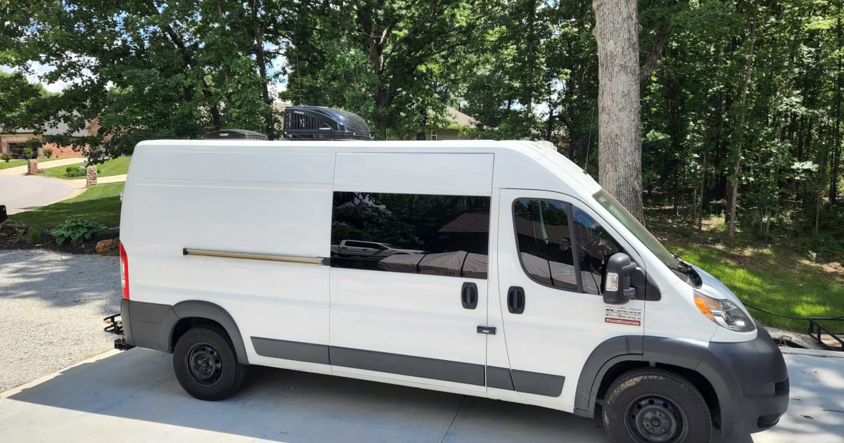2017 Custom Ram Promaster- Family Glamping at its Finest Camper van ...