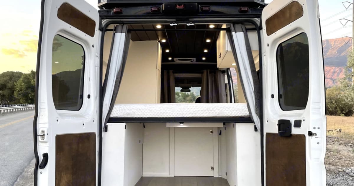 2016 Dodge Sprinter Van Camper van Rental in Salt Lake City, UT | Outdoorsy