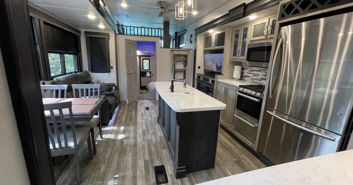 2022 Keystone RV Avalanche Caravane semi-remorque Rental in North Port ...