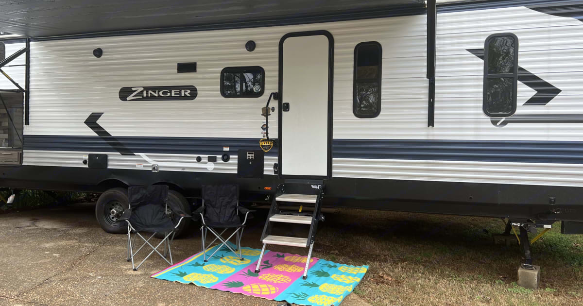 2022 Crossroads RV Zinger Travel trailer Rental in Locust Grove, GA ...