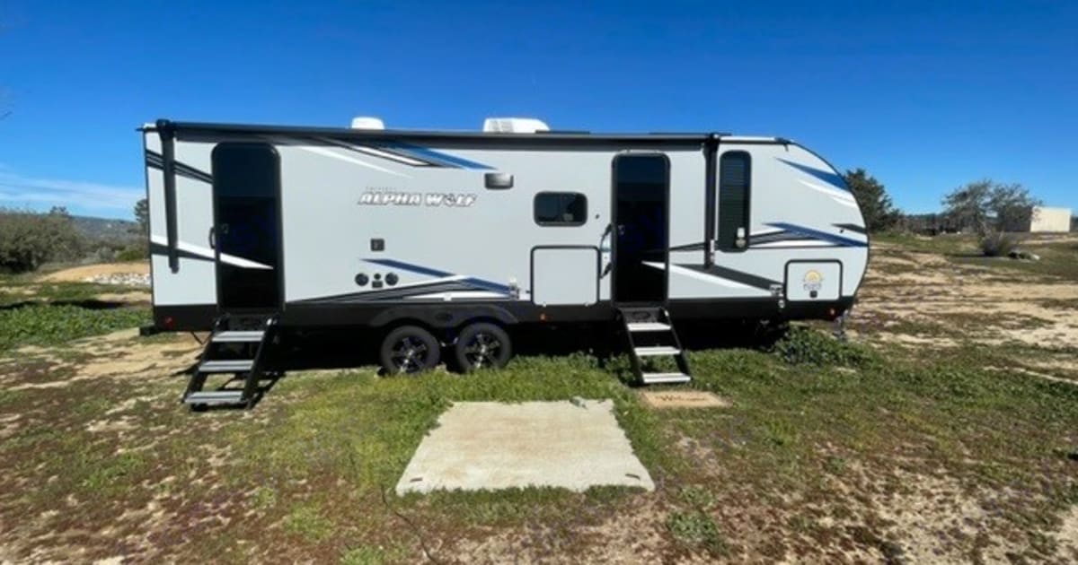 2022 Forest River Cherokee Alpha Wolf Travel trailer Rental in Anza, CA ...