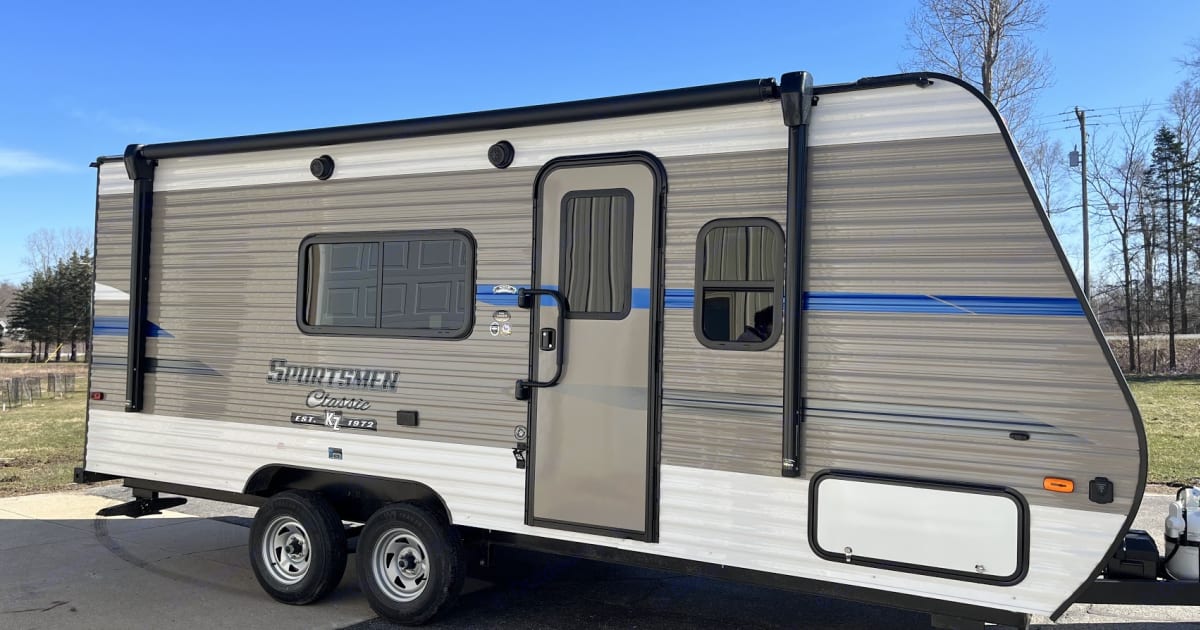 2020 Sportsmen Classic Travel trailer Rental in Ada, MI | Outdoorsy