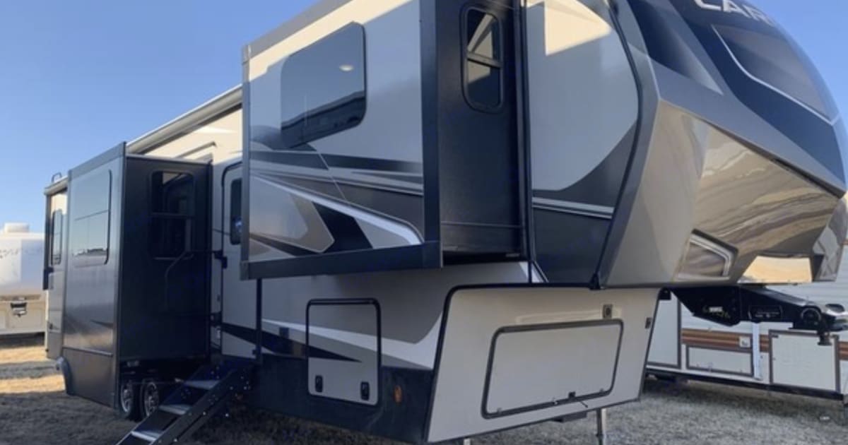 2020 Keystone RV Laredo Fifth-wheel Rental in Rialto, CA | Outdoorsy